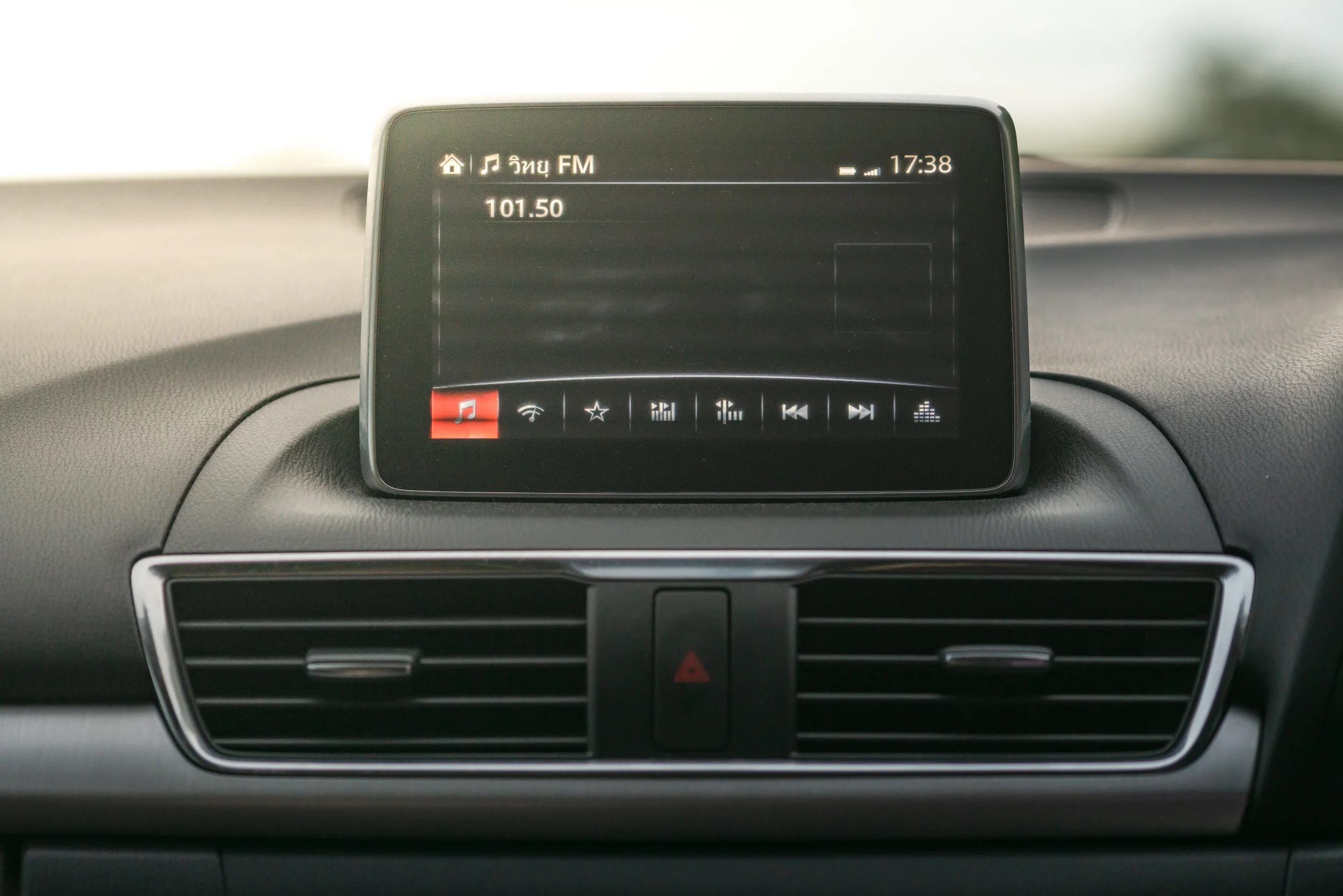 Tips Memilih Headunit untuk Mobil Anda